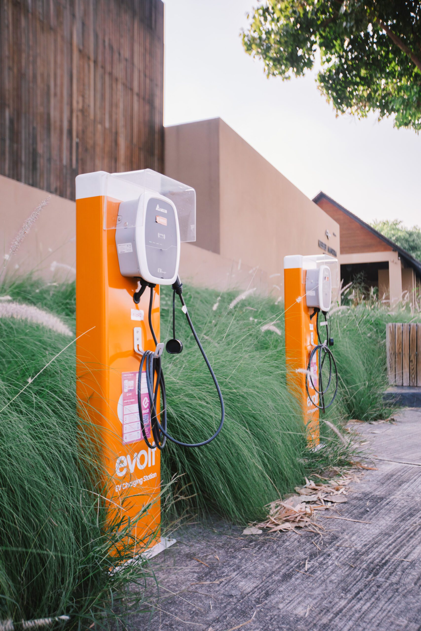 Evolt ผู้ให้บริการ “สถานีชาร์จรถยนต์ไฟฟ้า” พร้อมเชื่อมทุกการเดินทาง - Evolt